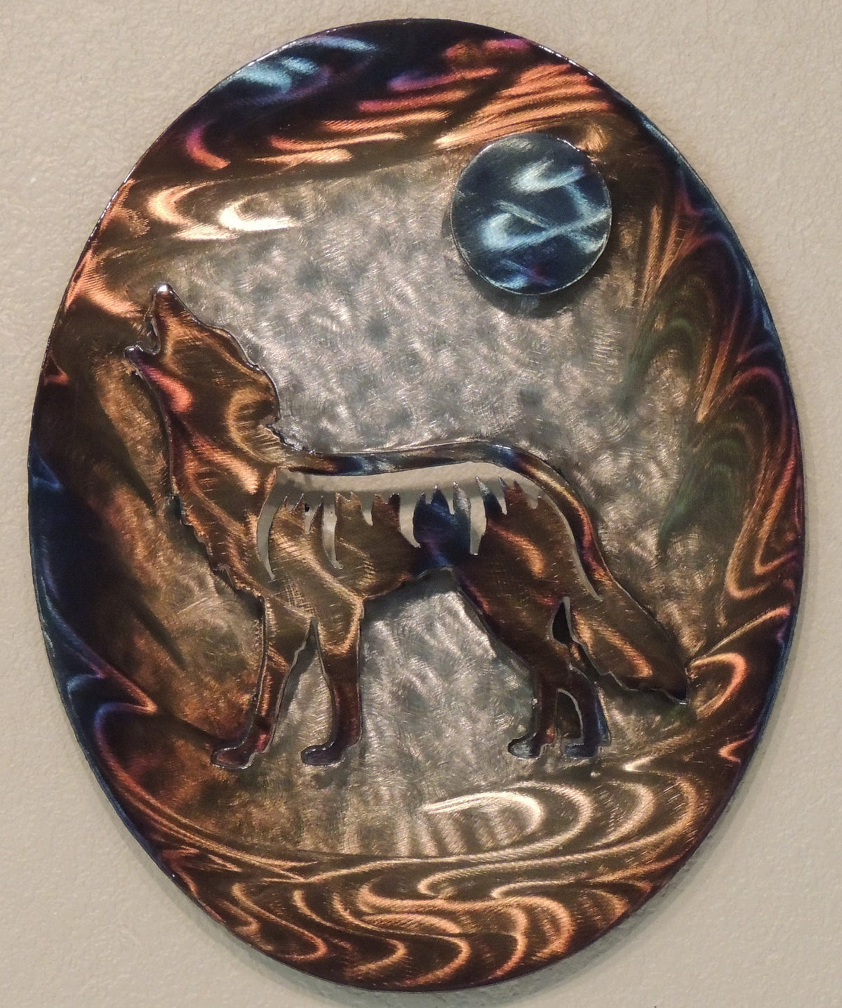 Call of the Wild Wolf Oval — Reflections In Metal